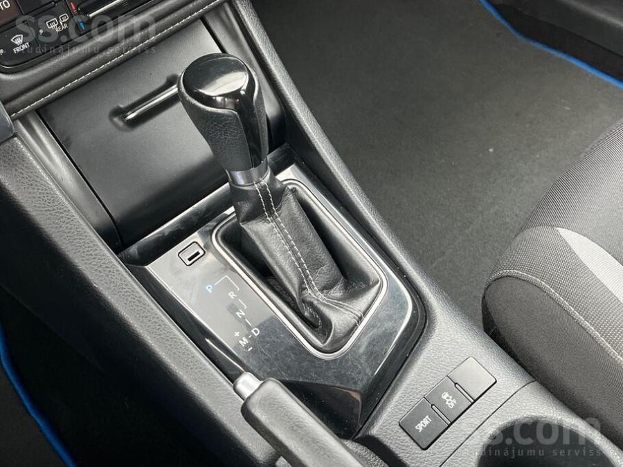 Zils Toyota Auris 2018 Rīga, ar dzinēja tilpumu 1.60 L un nobraukumu 235 tūkst. km par 8990 €, foto 18 vietnē AUTOMOTO.COM.LV