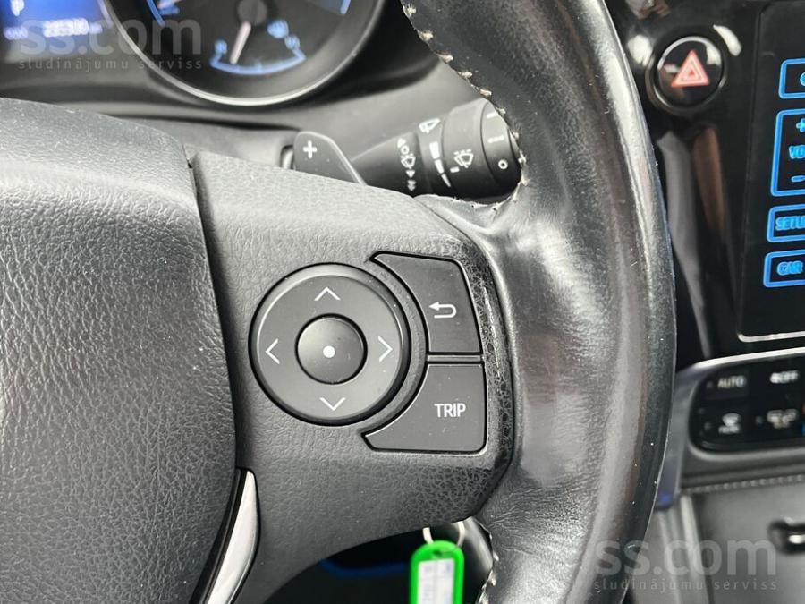 Zils Toyota Auris 2018 Rīga, ar dzinēja tilpumu 1.60 L un nobraukumu 235 tūkst. km par 8990 €, foto 20 vietnē AUTOMOTO.COM.LV