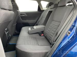 Zils Toyota Auris 2018 Rīga, ar dzinēja tilpumu 1.60 L un nobraukumu 235 tūkst. km par 8990 €, foto 23 vietnē AUTOMOTO.COM.LV