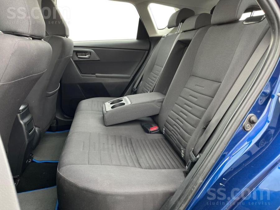 Zils Toyota Auris 2018 Rīga, ar dzinēja tilpumu 1.60 L un nobraukumu 235 tūkst. km par 8990 €, foto 23 vietnē AUTOMOTO.COM.LV
