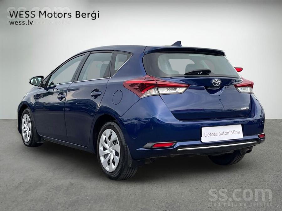 Zils Toyota Auris 2018 Rīga, ar dzinēja tilpumu 1.60 L un nobraukumu 235 tūkst. km par 8990 €, foto 26 vietnē AUTOMOTO.COM.LV