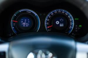 Blue Toyota Auris 2010 in Riga, with an engine capacity of 1.80 L and mileage of 243 thousand km for 5495 €, photo 13 on AUTOMOTO.COM.LV