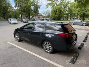 Zils Toyota Auris 2013 Ogre, ar dzinēja tilpumu 1.80 L un nobraukumu 251 tūkst. km par 8400 €, foto 8 vietnē AUTOMOTO.COM.LV