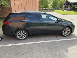 Zils Toyota Auris 2013 Ogre, ar dzinēja tilpumu 1.80 L un nobraukumu 251 tūkst. km par 8400 €, foto 12 vietnē AUTOMOTO.COM.LV