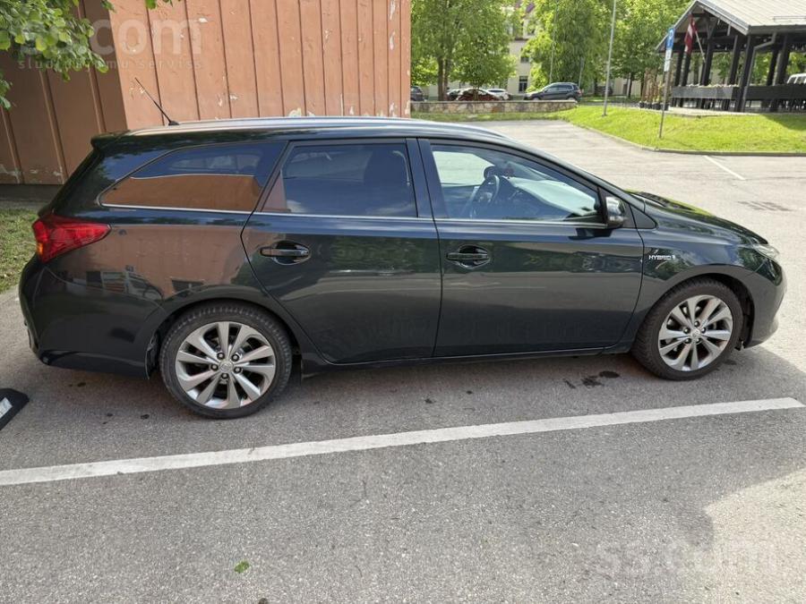 Zils Toyota Auris 2013 Ogre, ar dzinēja tilpumu 1.80 L un nobraukumu 251 tūkst. km par 8400 €, foto 12 vietnē AUTOMOTO.COM.LV
