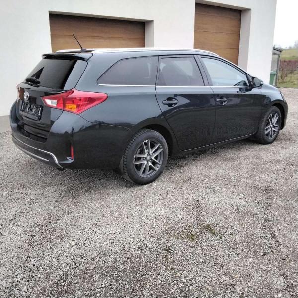 Zils Toyota Auris 2014 Alīta, ar dzinēja tilpumu 1.60 L un nobraukumu 187 tūkst. km par 7700 €, foto 11 vietnē AUTOMOTO.COM.LV