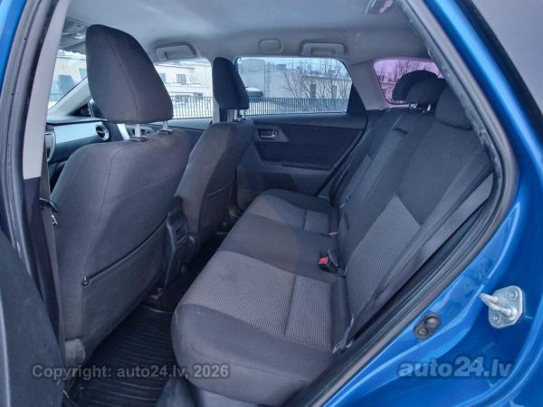 Blue Toyota Auris 2014 in Tallinn, with an engine capacity of 1.80 L and mileage of 195 thousand km for 8900 €, photo 6 on AUTOMOTO.COM.LV
