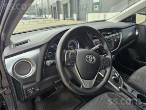 Zils Toyota Auris 2014 Rīga, ar dzinēja tilpumu 1.80 L un nobraukumu 285 tūkst. km par 5990 €, foto 16 vietnē AUTOMOTO.COM.LV