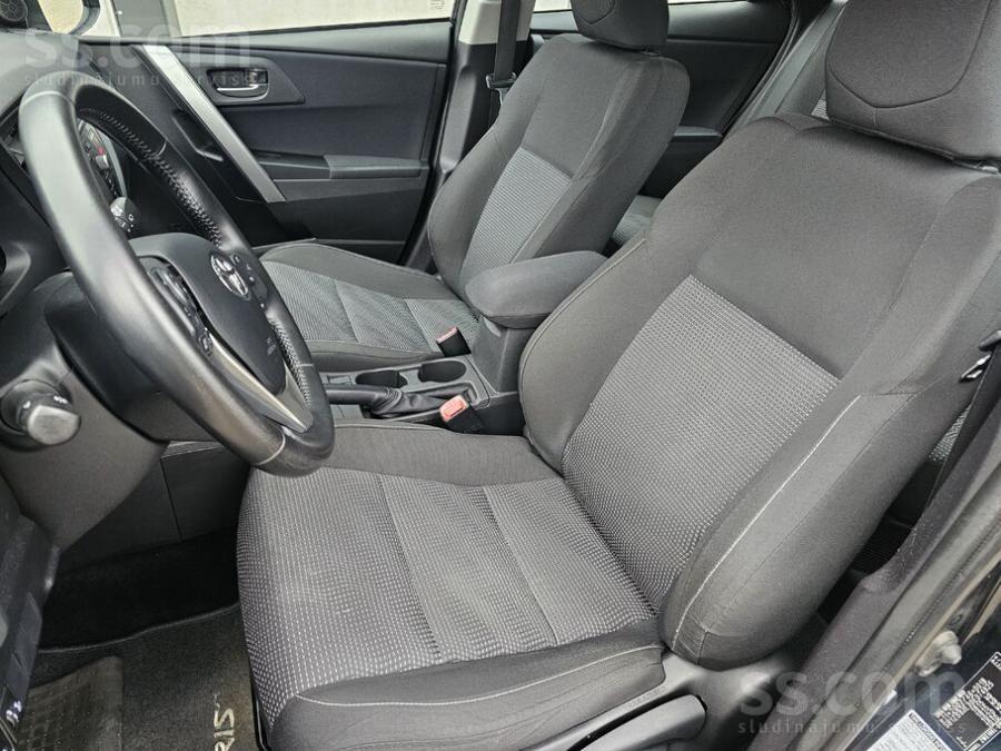 Zils Toyota Auris 2014 Rīga, ar dzinēja tilpumu 1.80 L un nobraukumu 285 tūkst. km par 5990 €, foto 18 vietnē AUTOMOTO.COM.LV