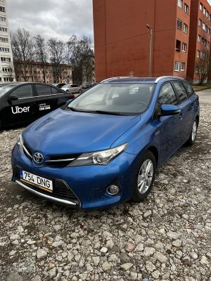 Zils Toyota Auris 2014 Tallina, ar dzinēja tilpumu 0.00 L un nobraukumu 230 tūkst. km par 13000 €, foto 12 vietnē AUTOMOTO.COM.LV
