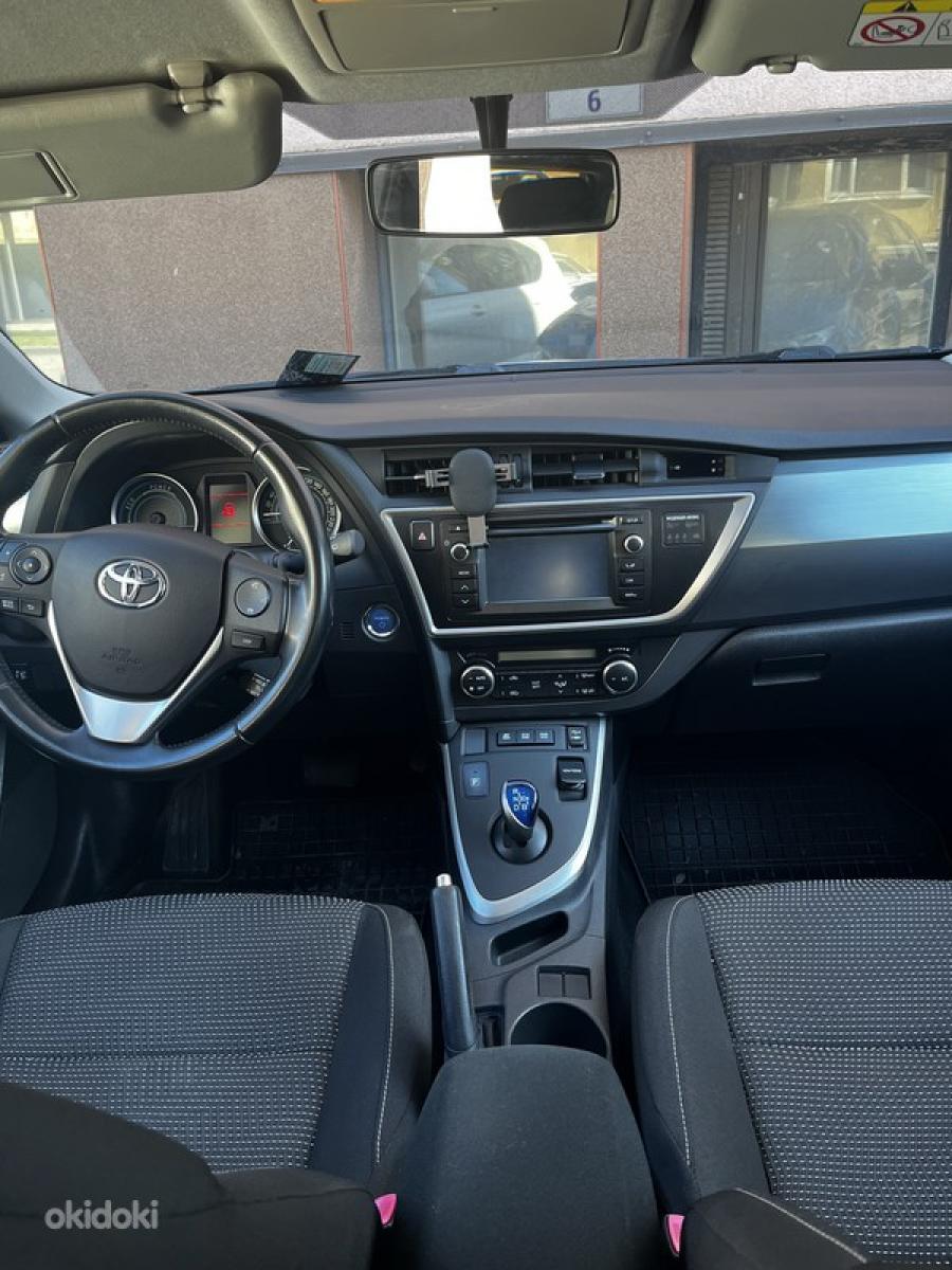 Zils Toyota Auris 2014 Tallina, ar dzinēja tilpumu 0.00 L un nobraukumu 230 tūkst. km par 13000 €, foto 17 vietnē AUTOMOTO.COM.LV
