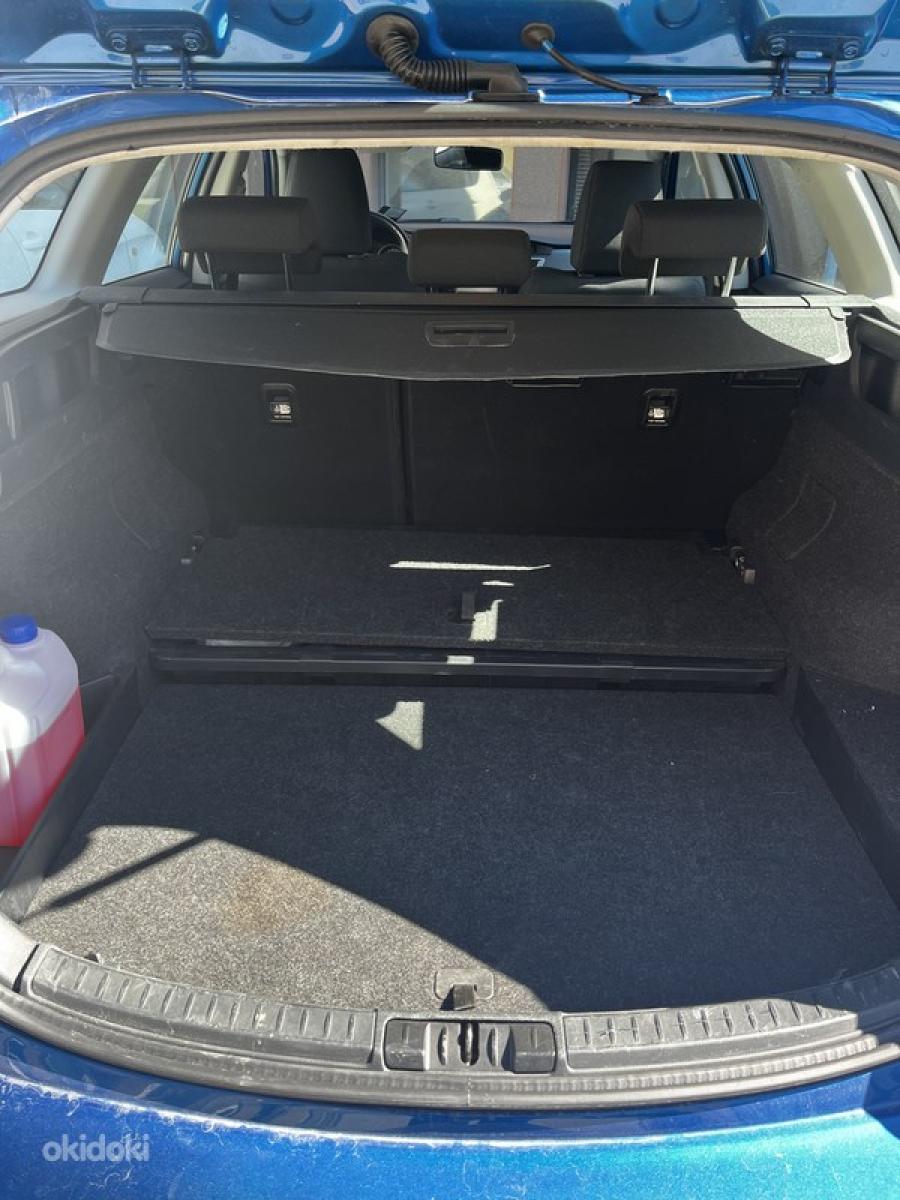 Zils Toyota Auris 2014 Tallina, ar dzinēja tilpumu 0.00 L un nobraukumu 230 tūkst. km par 13000 €, foto 21 vietnē AUTOMOTO.COM.LV