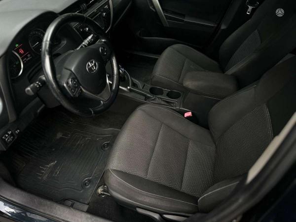 Zils Toyota Auris 2014 Viļņa, ar dzinēja tilpumu 1.80 L un nobraukumu 192 tūkst. km par 5300 €, foto 8 vietnē AUTOMOTO.COM.LV