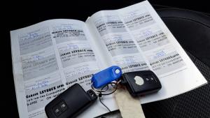 Blue Toyota Auris 2015 in Riga, with an engine capacity of 1.60 L and mileage of 257 thousand km for 7990 €, photo 10 on AUTOMOTO.COM.LV