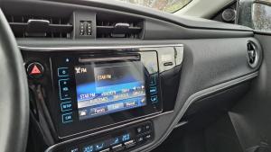 Blue Toyota Auris 2015 in Riga, with an engine capacity of 1.60 L and mileage of 257 thousand km for 7990 €, photo 24 on AUTOMOTO.COM.LV