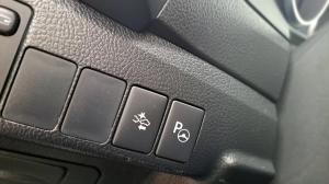 Blue Toyota Auris 2015 in Riga, with an engine capacity of 1.60 L and mileage of 257 thousand km for 7990 €, photo 28 on AUTOMOTO.COM.LV