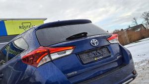 Blue Toyota Auris 2015 in Riga, with an engine capacity of 1.60 L and mileage of 257 thousand km for 7990 €, photo 52 on AUTOMOTO.COM.LV