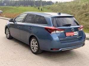 Zils Toyota Auris 2015 Viļņa, ar dzinēja tilpumu 1.80 L un nobraukumu 140 tūkst. km par 13500 €, foto 14 vietnē AUTOMOTO.COM.LV