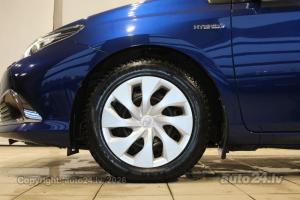 Blue Toyota Auris 2016 in Tallinn, with an engine capacity of 1.80 L and mileage of 147 thousand km for 12990 €, photo 15 on AUTOMOTO.COM.LV