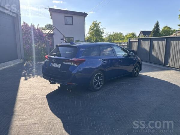 Zils Toyota Auris 2016 Rīga, ar dzinēja tilpumu 1.80 L un nobraukumu 311 tūkst. km par 9350 €, foto 5 vietnē AUTOMOTO.COM.LV