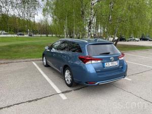Zils Toyota Auris 2016 Rīga, ar dzinēja tilpumu 1.60 L un nobraukumu 133 tūkst. km par 8950 €, foto 6 vietnē AUTOMOTO.COM.LV