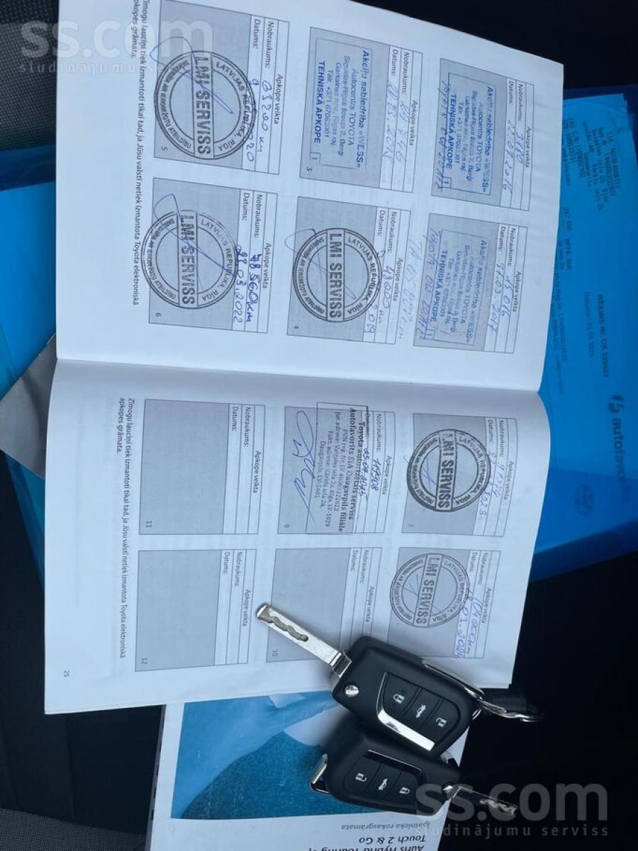 Zils Toyota Auris 2016 Rīga, ar dzinēja tilpumu 1.60 L un nobraukumu 133 tūkst. km par 8950 €, foto 15 vietnē AUTOMOTO.COM.LV