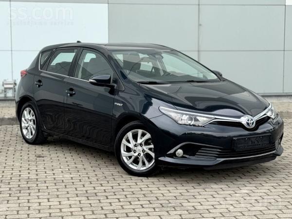 Zils Toyota Auris 2016 Jelgava, ar dzinēja tilpumu 1.80 L un nobraukumu 211 tūkst. km par 5000 €, foto 6 vietnē AUTOMOTO.COM.LV