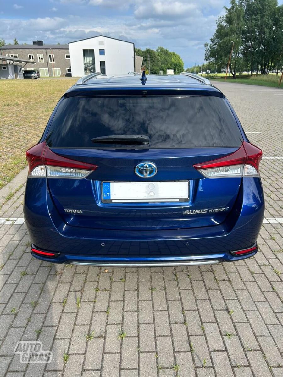 Zils Toyota Auris 2016 Viļņa, ar dzinēja tilpumu 1.80 L un nobraukumu 211 tūkst. km par 13490 €, foto 10 vietnē AUTOMOTO.COM.LV