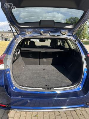 Zils Toyota Auris 2016 Viļņa, ar dzinēja tilpumu 1.80 L un nobraukumu 211 tūkst. km par 13490 €, foto 12 vietnē AUTOMOTO.COM.LV