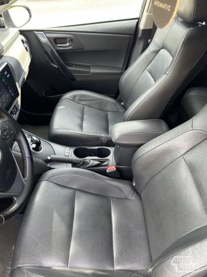 Zils Toyota Auris 2016 Viļņa, ar dzinēja tilpumu 1.80 L un nobraukumu 211 tūkst. km par 13490 €, foto 19 vietnē AUTOMOTO.COM.LV