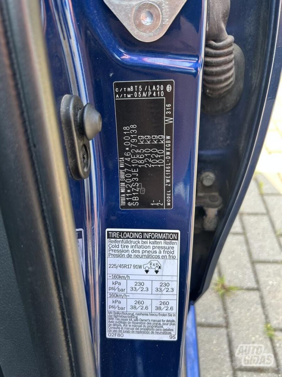Zils Toyota Auris 2016 Viļņa, ar dzinēja tilpumu 1.80 L un nobraukumu 211 tūkst. km par 13490 €, foto 26 vietnē AUTOMOTO.COM.LV