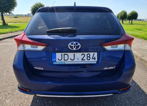 Zils Toyota Auris 2016 Kauņa, ar dzinēja tilpumu 1.60 L un nobraukumu 267 tūkst. km par 6500 €, foto 5 vietnē AUTOMOTO.COM.LV