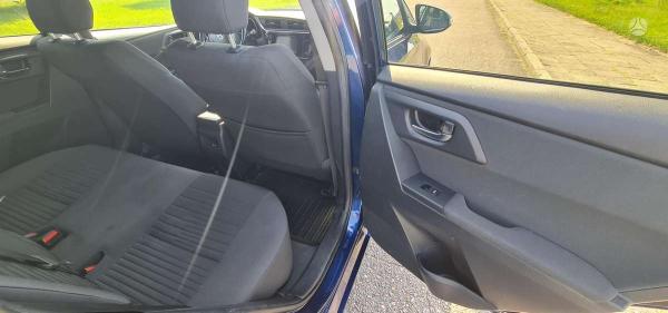 Zils Toyota Auris 2016 Kauņa, ar dzinēja tilpumu 1.60 L un nobraukumu 267 tūkst. km par 6500 €, foto 10 vietnē AUTOMOTO.COM.LV