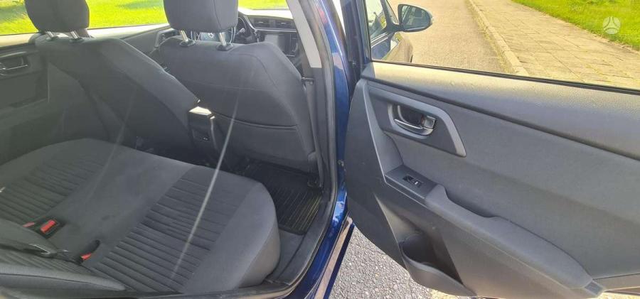 Zils Toyota Auris 2016 Kauņa, ar dzinēja tilpumu 1.60 L un nobraukumu 267 tūkst. km par 6500 €, foto 11 vietnē AUTOMOTO.COM.LV