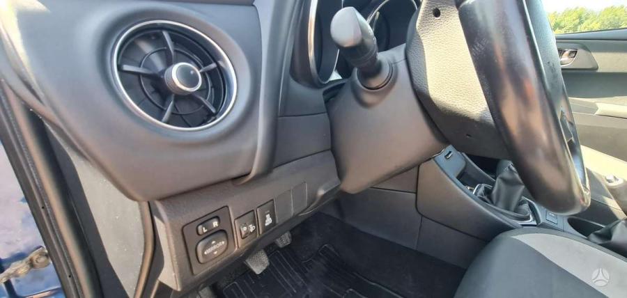 Zils Toyota Auris 2016 Kauņa, ar dzinēja tilpumu 1.60 L un nobraukumu 267 tūkst. km par 6500 €, foto 13 vietnē AUTOMOTO.COM.LV