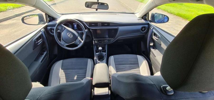 Zils Toyota Auris 2016 Kauņa, ar dzinēja tilpumu 1.60 L un nobraukumu 267 tūkst. km par 6500 €, foto 14 vietnē AUTOMOTO.COM.LV