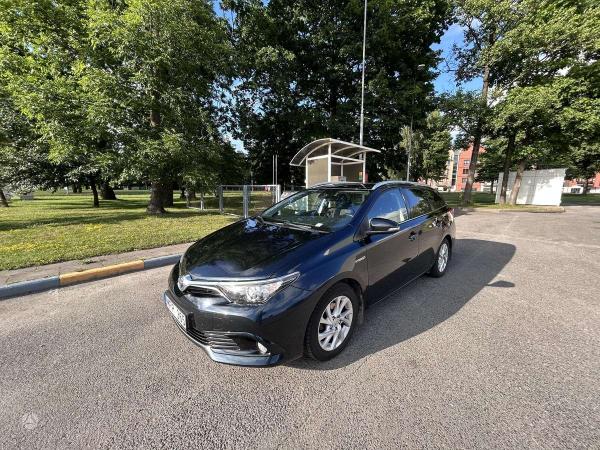 Zils Toyota Auris 2017 Klaipėda, ar dzinēja tilpumu 1.80 L un nobraukumu 207 tūkst. km par 11700 €, foto 1 vietnē AUTOMOTO.COM.LV