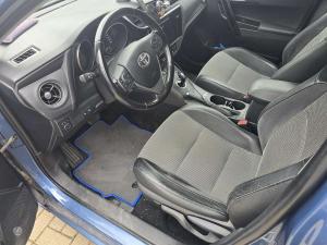 Zils Toyota Auris 2017 Plungė, ar dzinēja tilpumu 1.80 L un nobraukumu 134 tūkst. km par 13000 €, foto 7 vietnē AUTOMOTO.COM.LV
