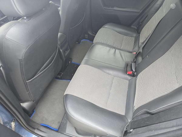 Zils Toyota Auris 2017 Plungė, ar dzinēja tilpumu 1.80 L un nobraukumu 134 tūkst. km par 13000 €, foto 7 vietnē AUTOMOTO.COM.LV