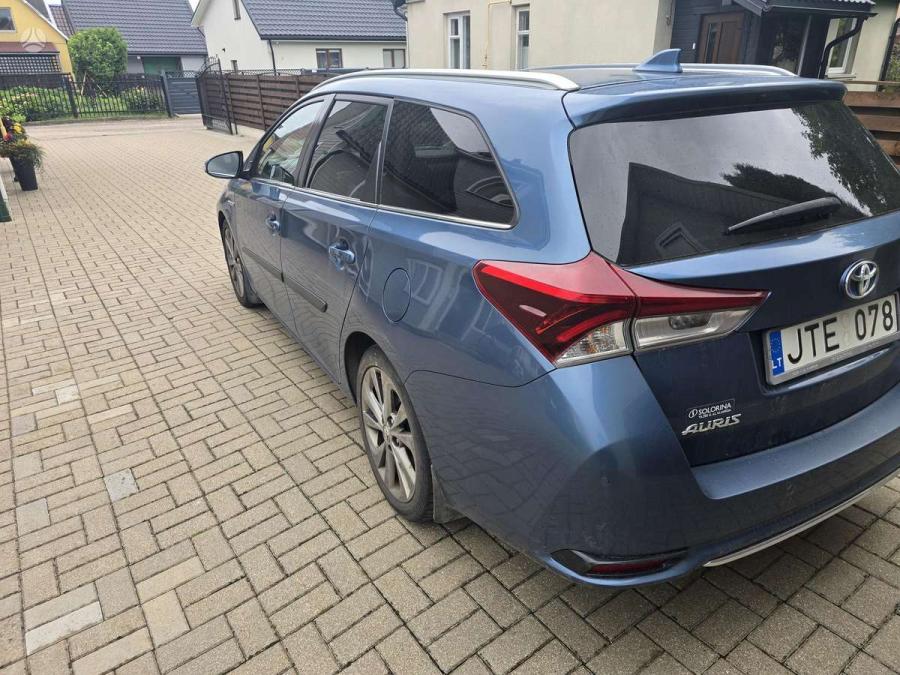 Zils Toyota Auris 2017 Plungė, ar dzinēja tilpumu 1.80 L un nobraukumu 134 tūkst. km par 13000 €, foto 12 vietnē AUTOMOTO.COM.LV