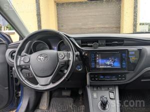 Zils Toyota Auris 2017 Rīga, ar dzinēja tilpumu 1.80 L un nobraukumu 180 tūkst. km par 8500 €, foto 7 vietnē AUTOMOTO.COM.LV