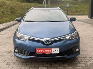 Blue Toyota Auris 2017 in Vilnius, with an engine capacity of 1.80 L and mileage of 173 thousand km for 12650 €, photo 4 on AUTOMOTO.COM.LV