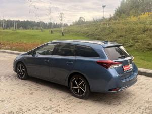 Blue Toyota Auris 2017 in Vilnius, with an engine capacity of 1.80 L and mileage of 173 thousand km for 12650 €, photo 12 on AUTOMOTO.COM.LV