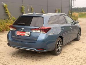 Blue Toyota Auris 2017 in Vilnius, with an engine capacity of 1.80 L and mileage of 173 thousand km for 12650 €, photo 7 on AUTOMOTO.COM.LV
