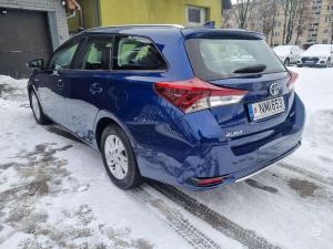 Blue Toyota Auris 2018 in Kaunas, with an engine capacity of 1.80 L and mileage of 259 thousand km for 10900 €, photo 3 on AUTOMOTO.COM.LV