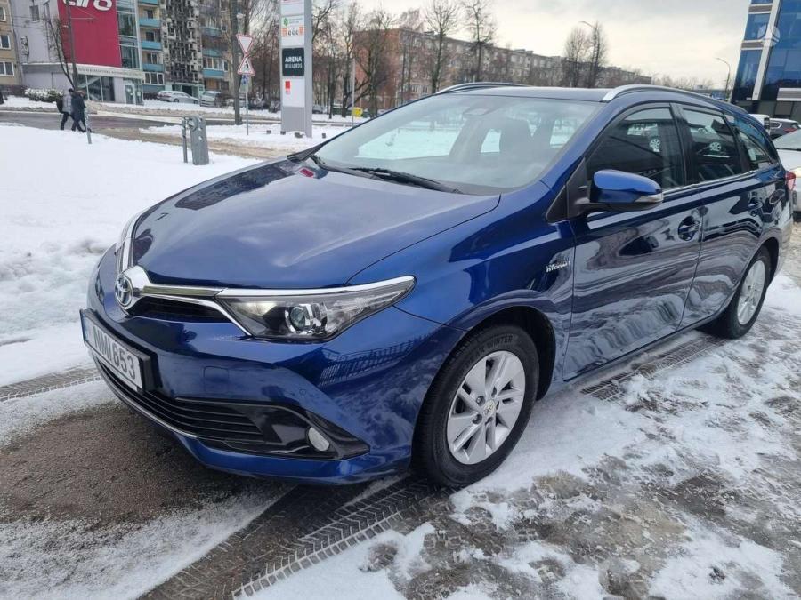 Zils Toyota Auris 2018 Kauņa, ar dzinēja tilpumu 1.80 L un nobraukumu 258 tūkst. km par 9550 €, foto 1 vietnē AUTOMOTO.COM.LV