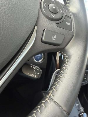 Blue Toyota Auris 2018 in Panevezys, with an engine capacity of 1.80 L and mileage of 113 thousand km for 12200 €, photo 17 on AUTOMOTO.COM.LV