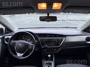 Brūns Toyota Auris 2013 Rīga, ar dzinēja tilpumu 1.60 L un nobraukumu 135 tūkst. km par 7800 €, foto 9 vietnē AUTOMOTO.COM.LV