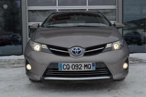 Brown Toyota Auris 2013 in Vilnius, with an engine capacity of 1.80 L and mileage of 230 thousand km for 8000 €, photo 22 on AUTOMOTO.COM.LV