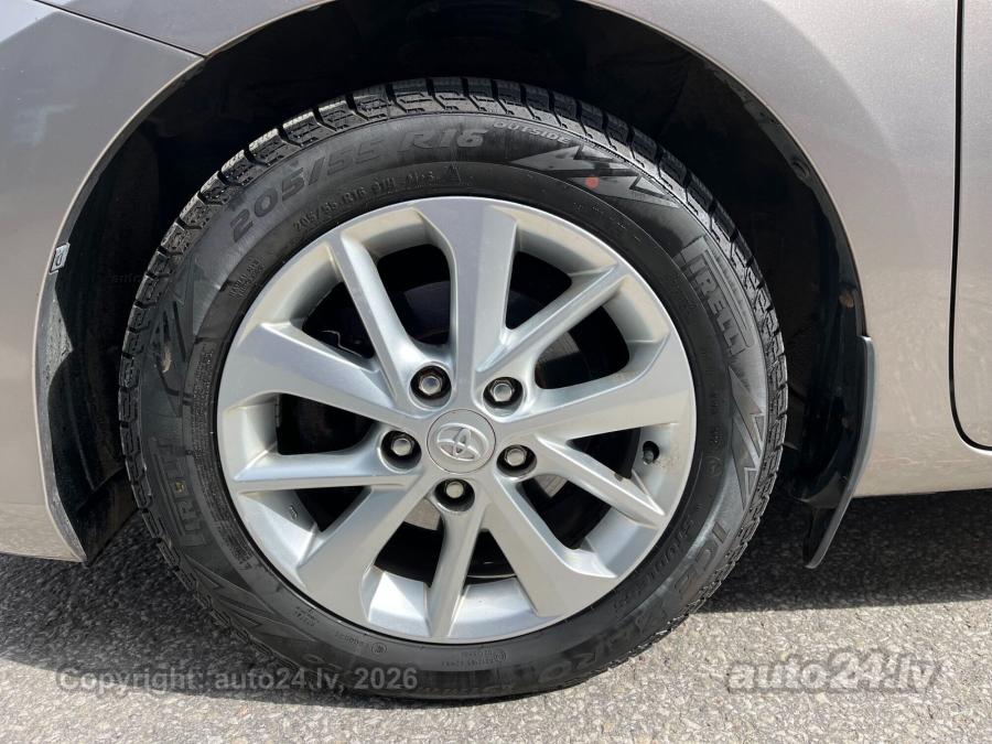 Brūns Toyota Auris 2013 Tartu, ar dzinēja tilpumu 1.60 L un nobraukumu 151 tūkst. km par 5990 €, foto 16 vietnē AUTOMOTO.COM.LV